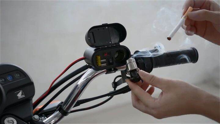 12V Dual USB Fast Charging Motorcycle Cigarette Lighter with Voltmeter ...