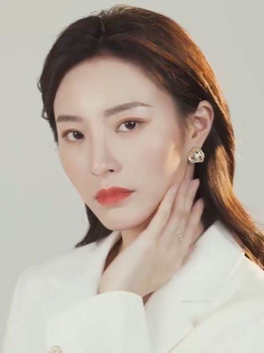 Anting Telinga Mewah 2023 Model Terbaru, Gaya Korea, Berkesan untuk ... Anting Telinga Mewah 2023 Model Terbaru, Gaya Korea, Berkesan untuk ...
