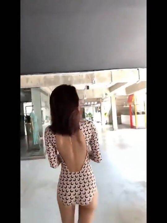 Kaisike ชุดว่ายน้ำผู้หญิง ชุดว่ายน้ำเซ็กซี่บางสไตล์ดูผอม ชุดว่ายน้ำเซ็กซี่ชิ้นเดียวงามกลับ ชุด ...