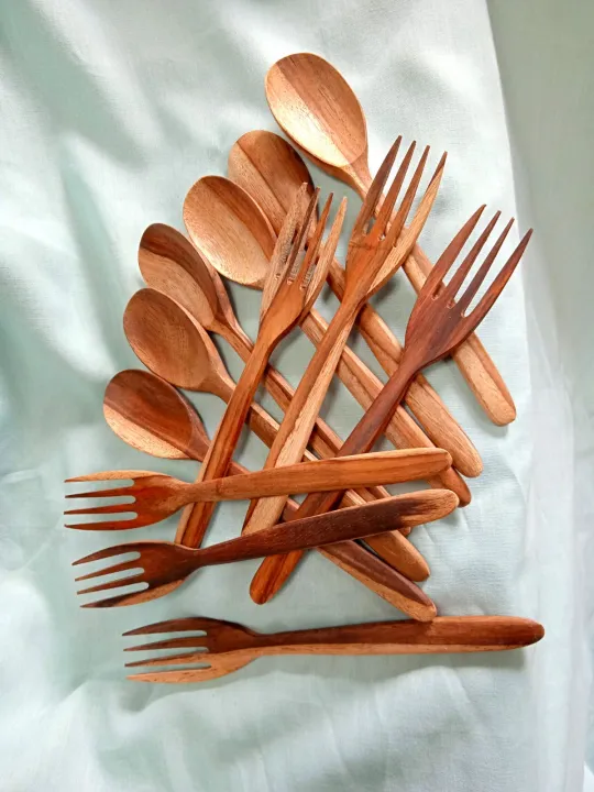 satu lusin sendok garpu kayu sonokeling 20cm | Lazada Indonesia