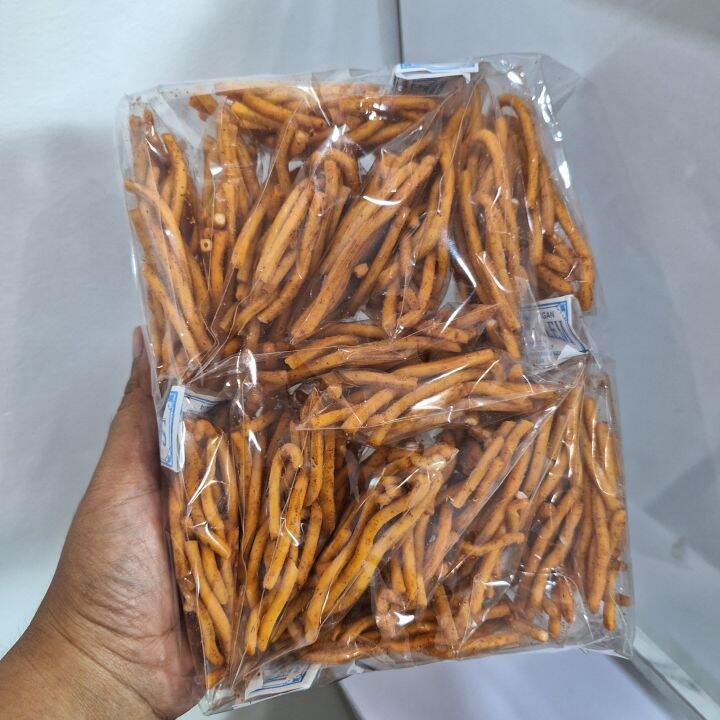 Sistik Stik Pedas Cemilan Makanan Jajanan Ringan Oleh-oleh Si Raja ...