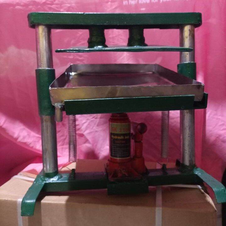 Coconut Presser Milker Mini for your home use or small business heavy ...