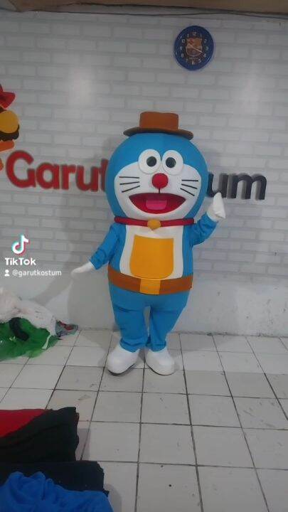 Kostum maskot badut karakter doraemon dewasa lucu costume | Lazada ...