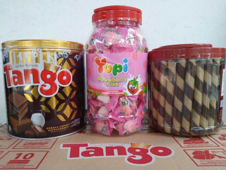 Paket COD 3 produk Tango kaleng wafer astor dan yupi kenyal | Lazada ...