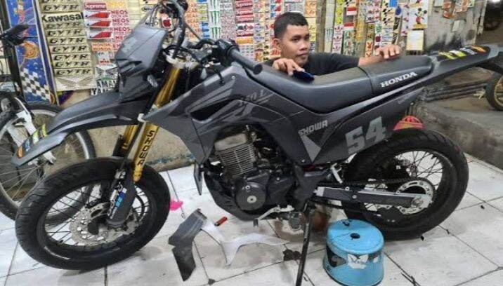 decal crf 150l full body hitam doff kombinasi abu2 | Lazada Indonesia