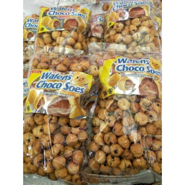 Walens choco soes 200gr sus isi coklat walen nissin snack -camilan ...