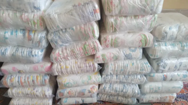 Pempers semua ukuran harga sama merek Sweety happy napy isi 50 pcs ...