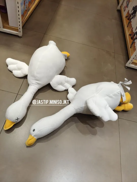 MINISO 🆕 Boneka ANGSA PUTIH Jumbo (size 64cm) | Lazada Indonesia