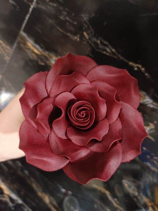 XL maroon rose edible | Lazada PH