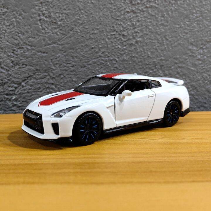 1/32 MSZ Nissan GTR R35 50th Anniversary Edition Diecast Scale Model ...