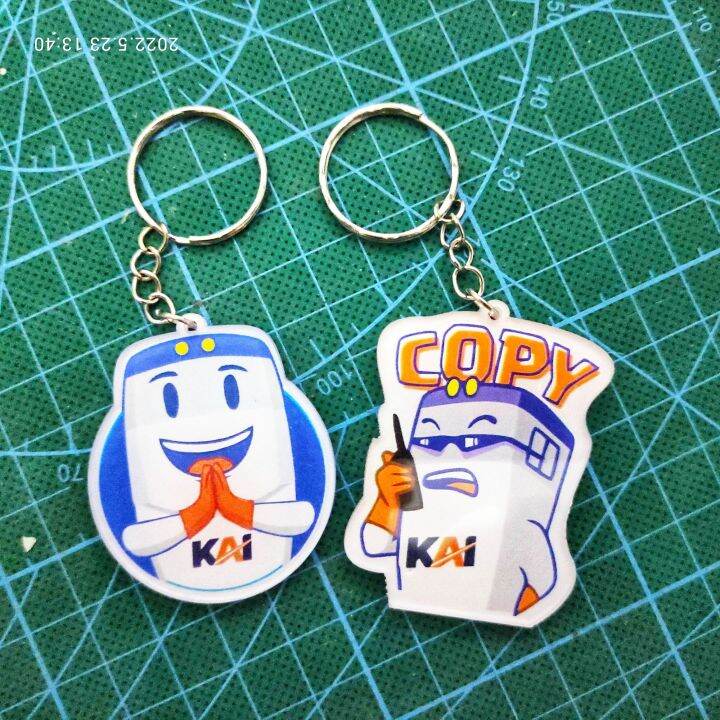 gantungan kunci akrilik edisi maskot kereta api Indonesia si loko ...