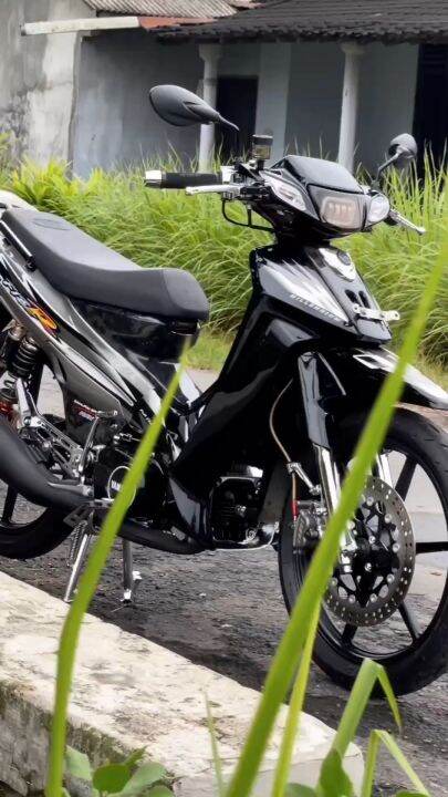 STRIPING STICKER LIS LES POLET yamaha fizr f1zr fiz r milenium hitam ...