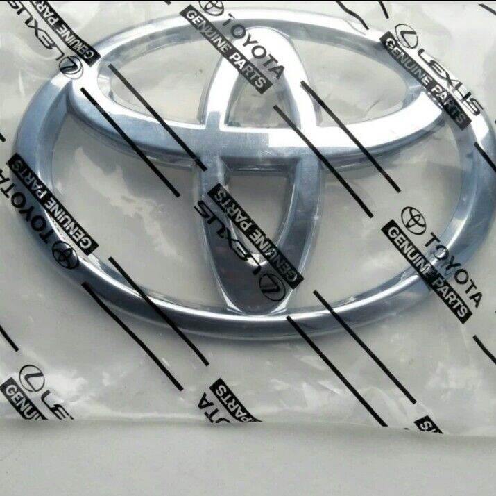 logo toyota innova reborn/tahun 2016-2022 original | Lazada Indonesia