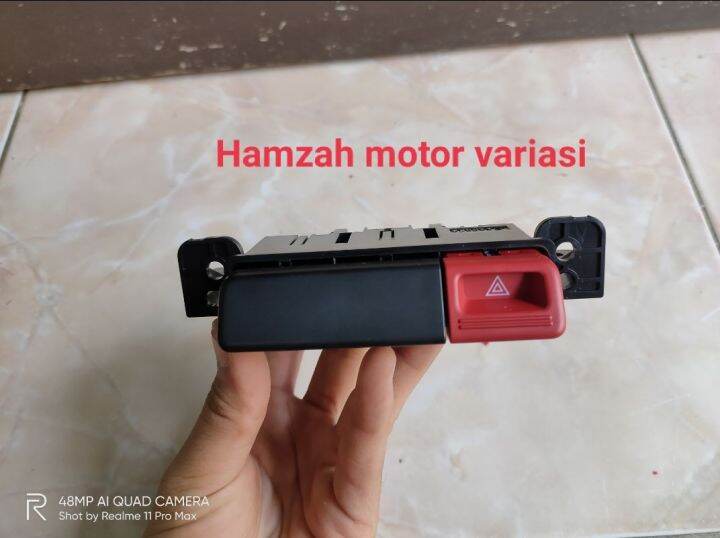 Saklar switch sen hazard Daihatsu grandmax Luxio Original | Lazada ...