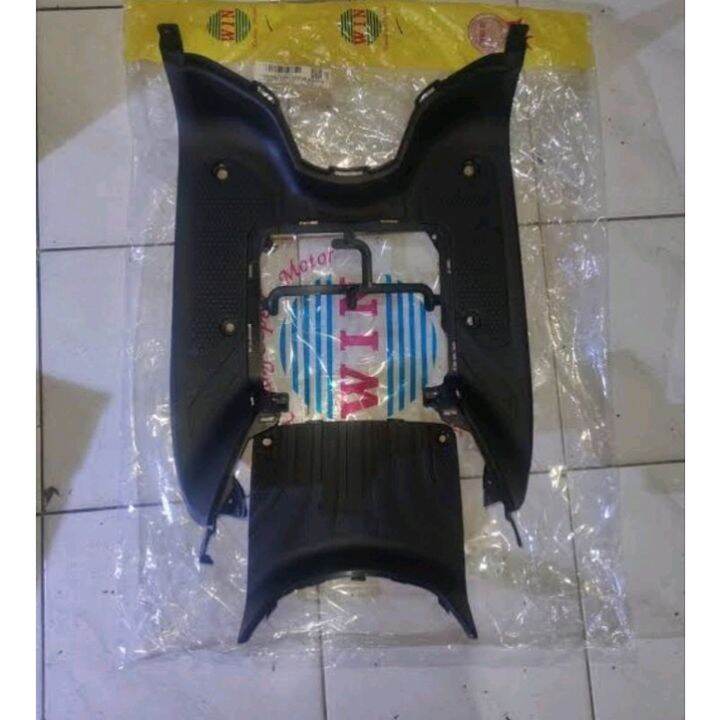 Step Floor Dek Pijakan Kaki Atas Honda Scoopy FI ESP New Prestige K2F 2021 2022 Hitam Merek WIN ...