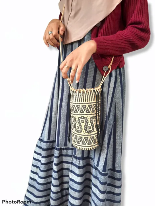 TAS SELEMPANG | TAS ANJAT ROTAN LENGKAP KAIN PURING | TAS SELEMPANG ...