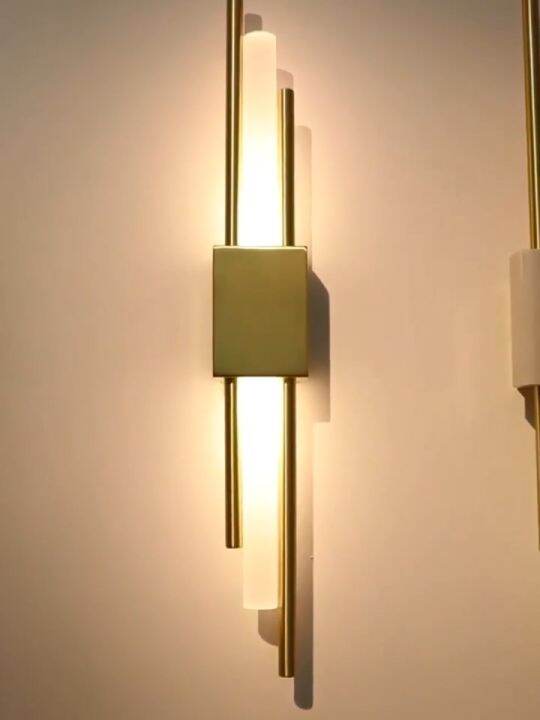 Nordic wall lamp LED minimalist vertical strip lighting light luxury ...
