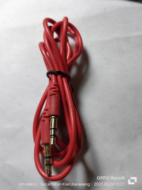 Dijual bijian kabel Aux 1 to 1 warna merah ukuran 1m | Lazada Indonesia