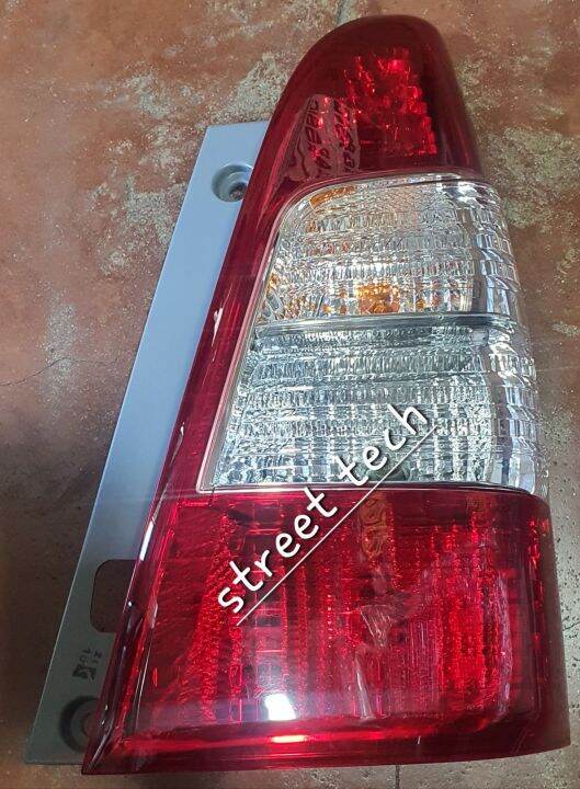 Toyota Innova 2011-2015 Tail Light | Lazada PH
