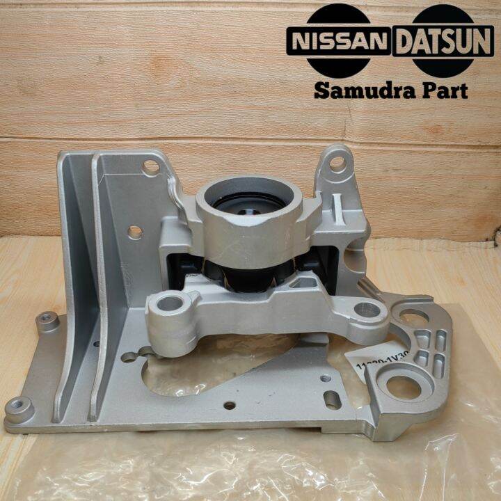 ENGINE MOUNTING KIRI NISSAN SERENA C26 | Lazada Indonesia