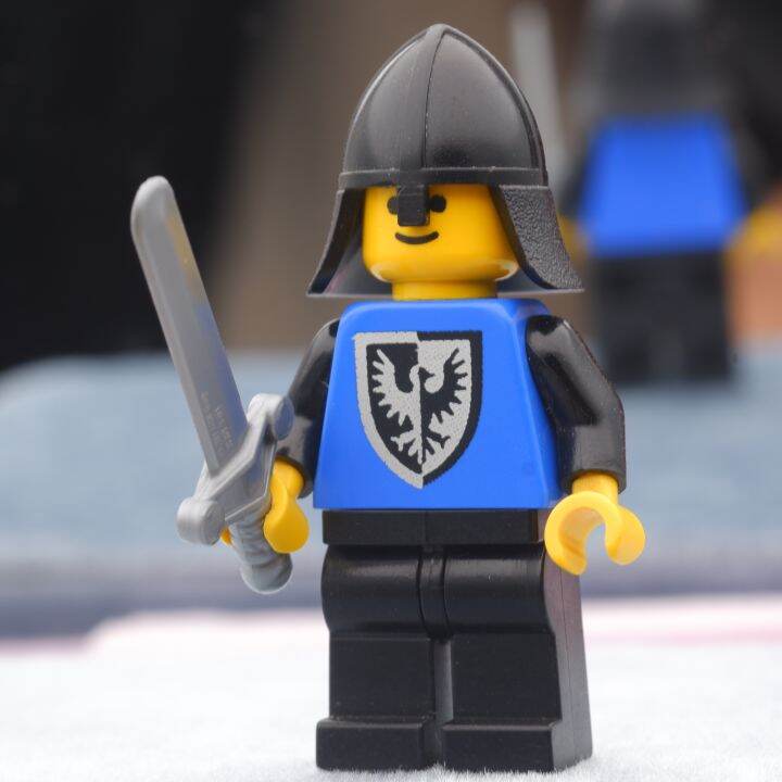 LEGO Black Falcon Knight (10039) Castle & Kingdom | Lazada.co.th