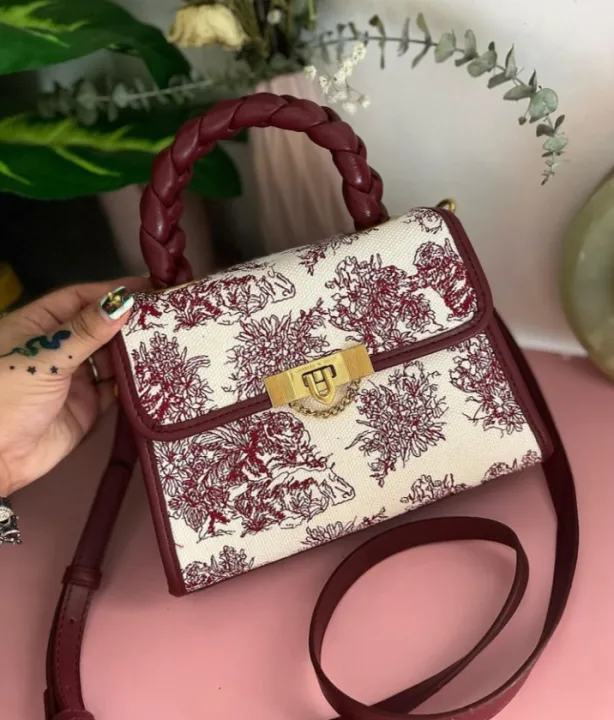 Charles & Keith Tallulah Tiger Calligraphy Braided Handle Trapeze Bag ...