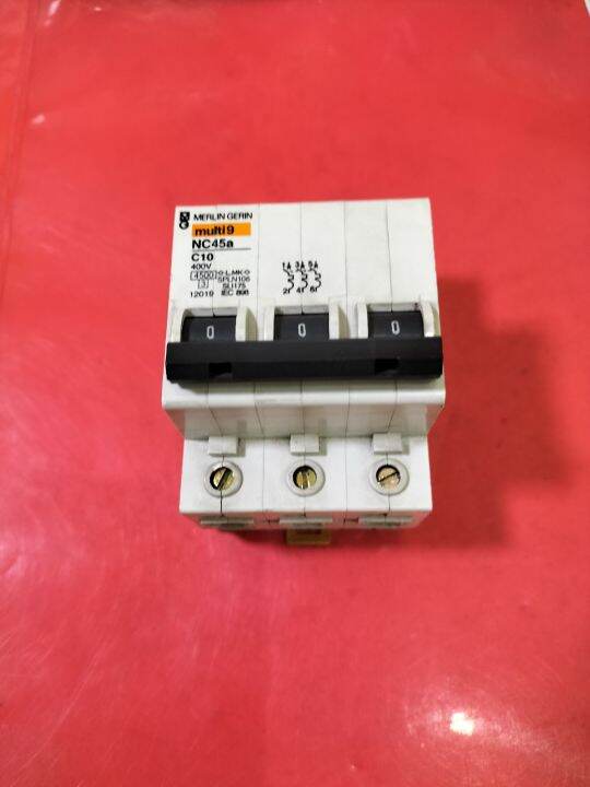MCB 10 A 3 phase merlin gerin | Lazada Indonesia