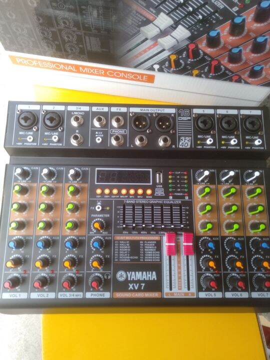 Yamaha xv7 mixer 7 chanel 16 dsp effects 32bit,usb,and aux paths ...