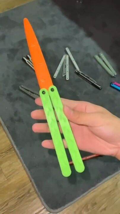 KiKi 3D Printing Carrot Knife Toy Folding Finger Game Plastic Knifes ...