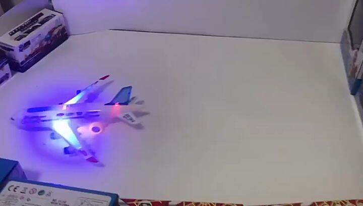 Plastic Airbus A380 Model Airplane Electric Flash Light Sound Kids Toys ...