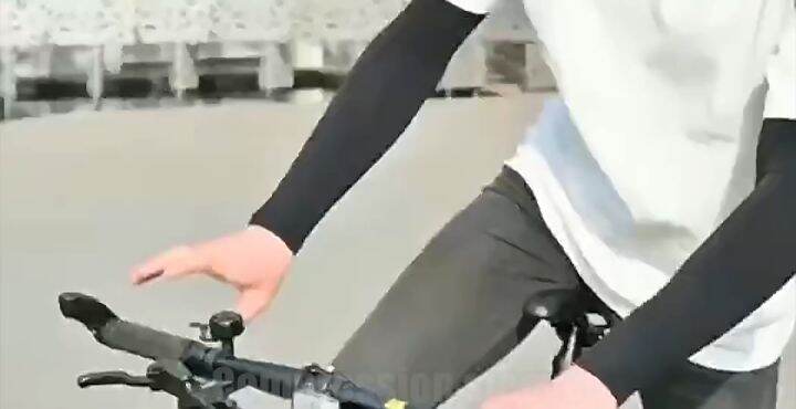 (SET) Tubemask Face Cover Scarf & Arm Sleeve Sun Protector Mountain ...