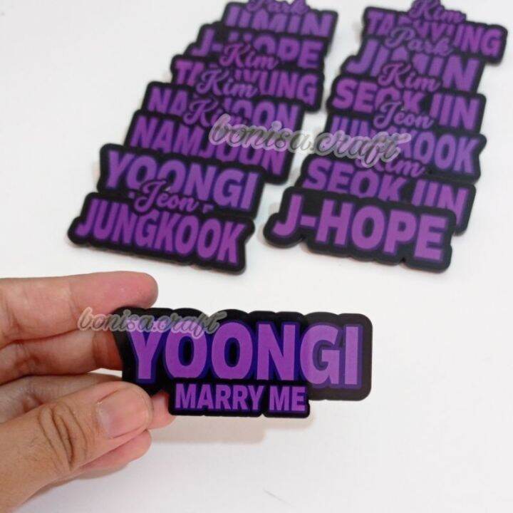 PRE-ORDER NAMETAG LIGHTSTICK DEKORASI BTS KPOP BT21 DECO AKRILIK ...