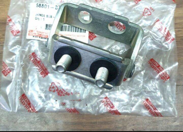 engsel pintu bagasi belakang Daihatsu grand max Luxio Gran max granmax ...