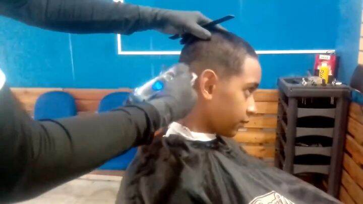 Kemei Razor Hair Cut Original Cordless Rechargeable Clipper LCD Monitor ...