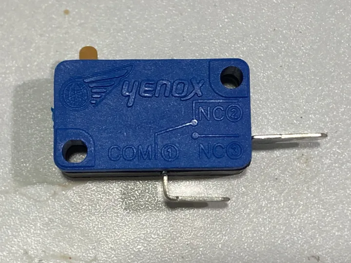 Yenox Micro Limit Switch Snap Action 2 Pins 15A 250VAC Momentary Switch ...