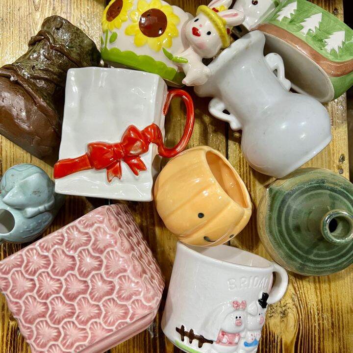 [Assorted Designs] Collectible Japanese Display Items - Japan Surplus ...