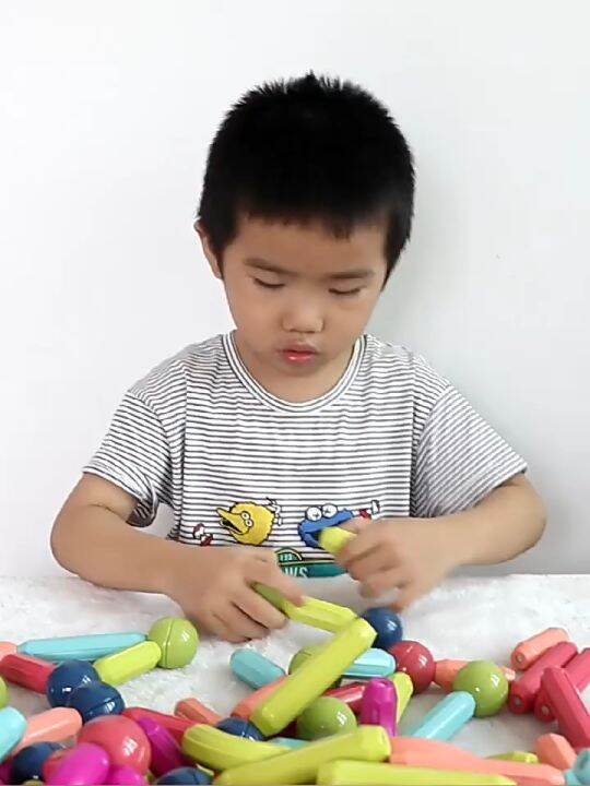COCOA 64Pcs Kids Magnetic Stick Balls 3D Geometric Sensory Assembly Toy ...