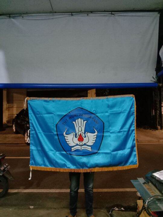 bendera pataka ruangan tuturi Handayani bahan satin logo sablon ukuran ...
