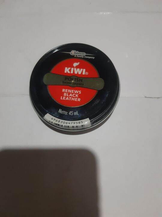 KIWI Semir sepatu hitam 45 mil Besar | Lazada Indonesia