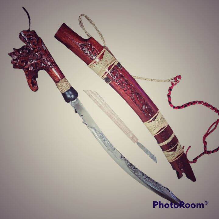 Mandau senjata tradisional Dayak kalimantan panjang 80.cm | Lazada ...