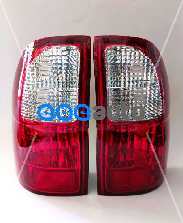 Isuzu Crosswind XUV 2002-2004 Tail light | Lazada PH