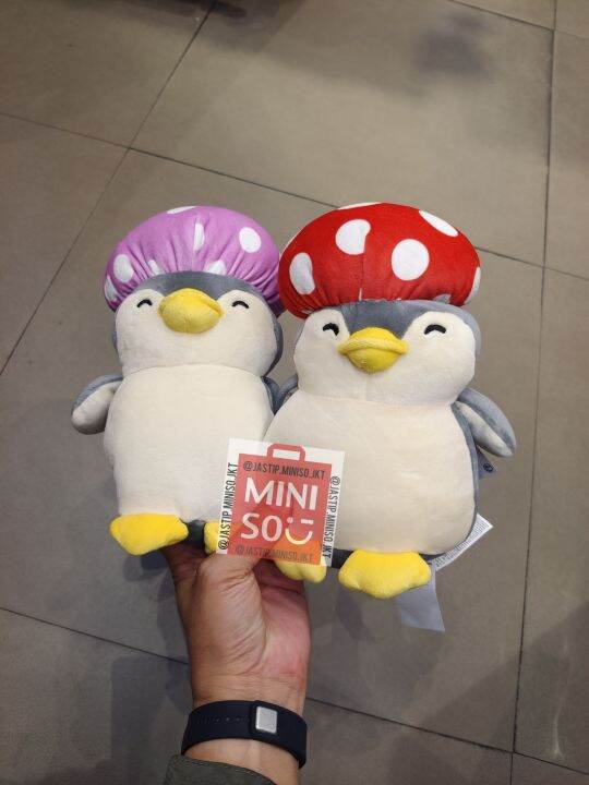 MINISO 🆕 Boneka Penguin Mushroom PenPen MINI FAMILY Series (sz.22cm) | Lazada Indonesia