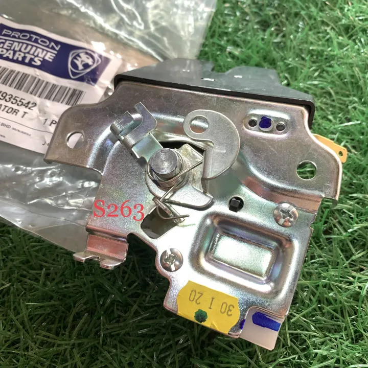 ORIGINAL SAGA VVT BONNET LOCK WITH ACTUATOR PERSONA VVT BONNET LOCK ...
