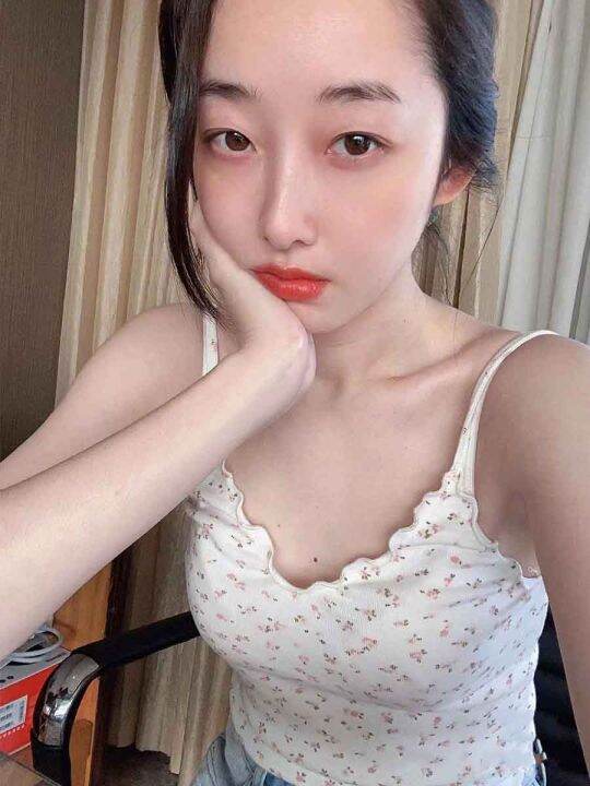 เสื้อคอตตอนแท้ลายดอกไม้เล็กๆชายระบายสไตล์อเมริกันแบบเดียวกับ BM meng Jie เสื้อกล้ามสายเดี่ยว BM ...