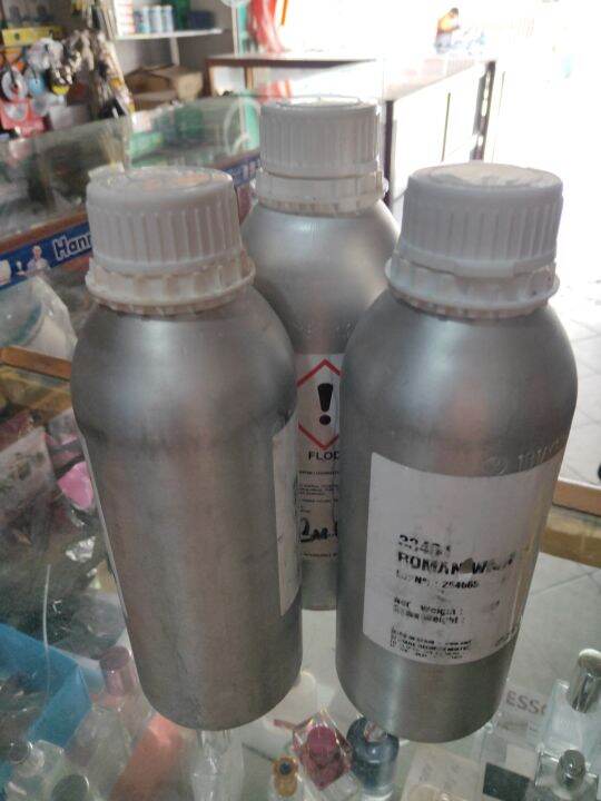 botol kaleng bekas bibit parfum, ukuran 1 liter , pajangan parfum ...