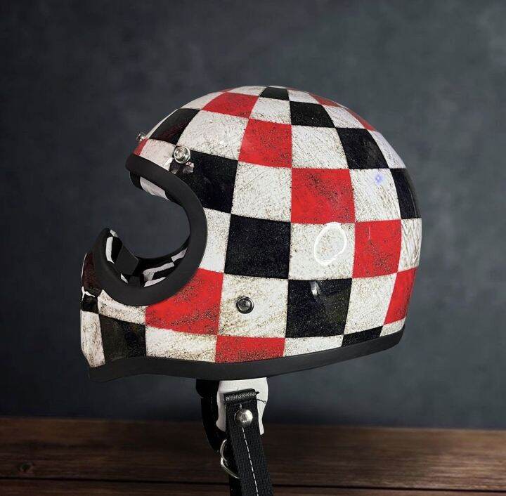 Helm custom Cakil- Checkerboard patina - Helm Custom Chopper bobber ...