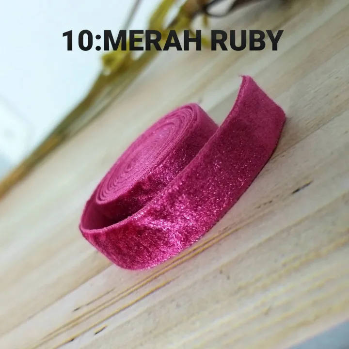 per rol 15 meter,pita bludru/velvet warna merah ruby lebar 1 cm ...