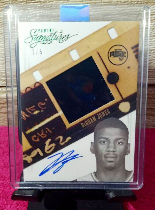 NBA Cards Dequan Jones Panini Signatures Emerald Parallel 1/5 SSP ...