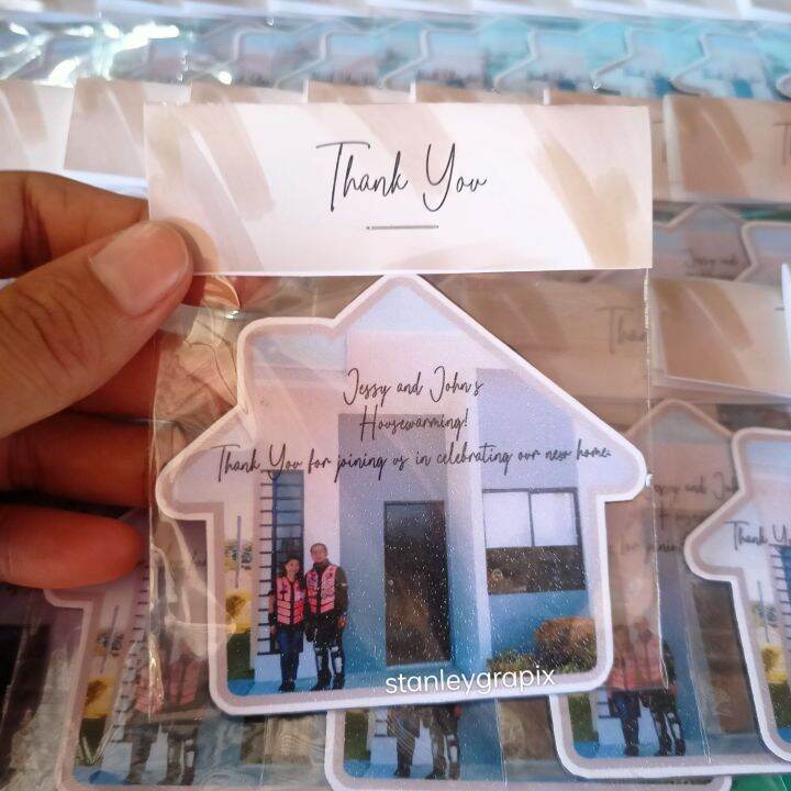 CUSTOMIZED CUT REF MAGNET SOUVENIRS OR GIVEAWAYS | Lazada PH