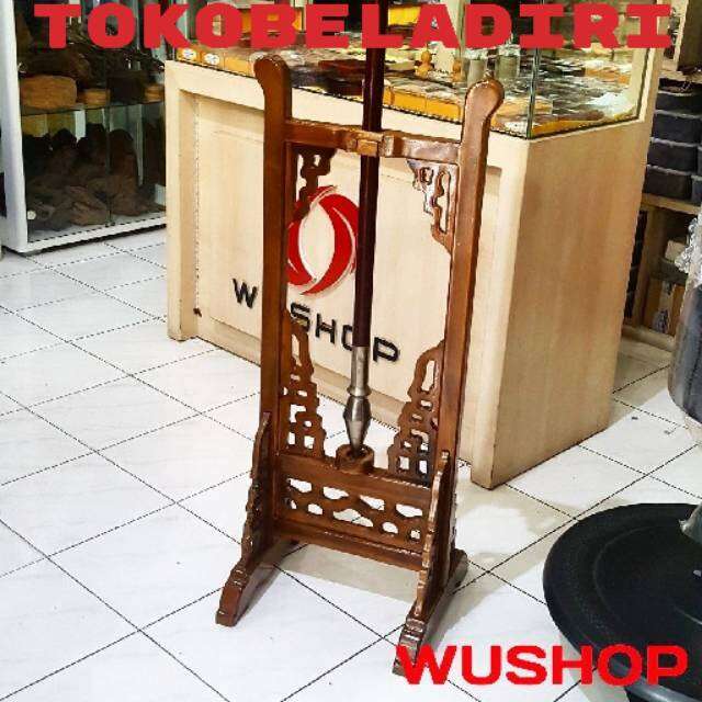 Rak kayu senjata rack wooden pedang tombak toya | Lazada Indonesia